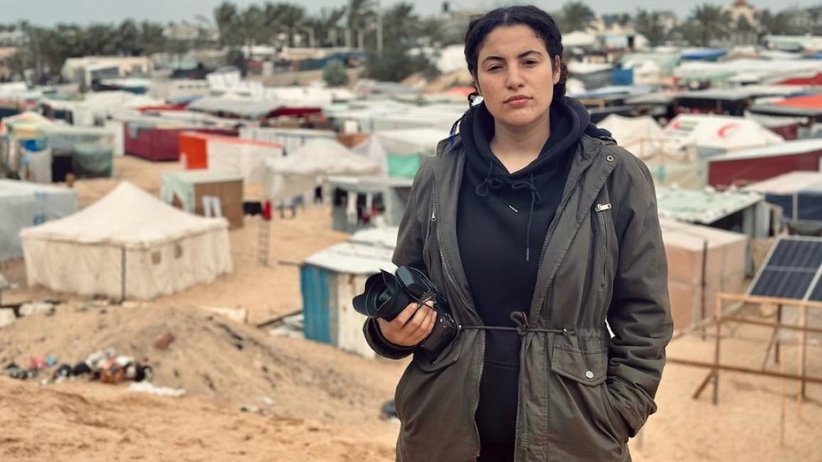 Al Jazeera stands with Bisan Owda in the face of efforts to silence her reporting from Gaza | Al ...
